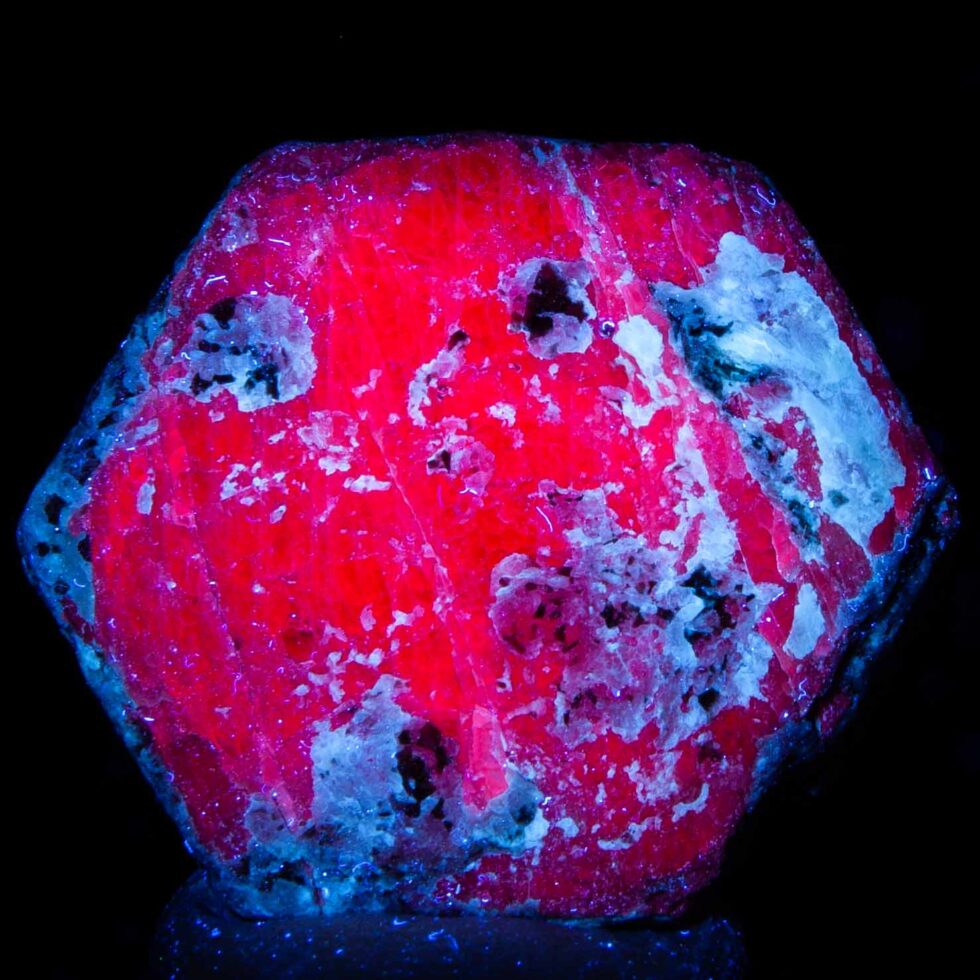 UCMinerals.com - Mineral Specimen for Sale - Corundum var. Ruby